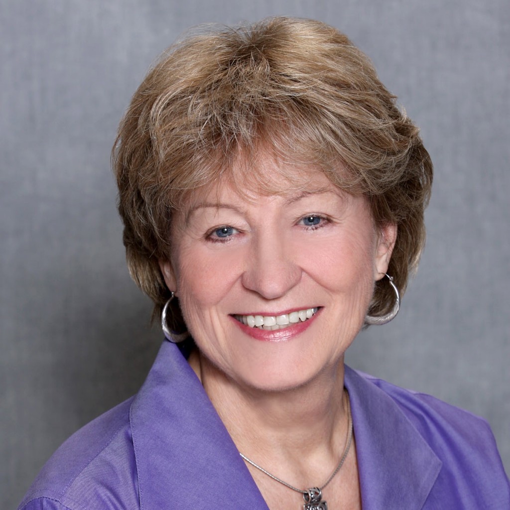 Ann Davis inducted into ERA's Hall of Fame! - ERA Central Realty Group